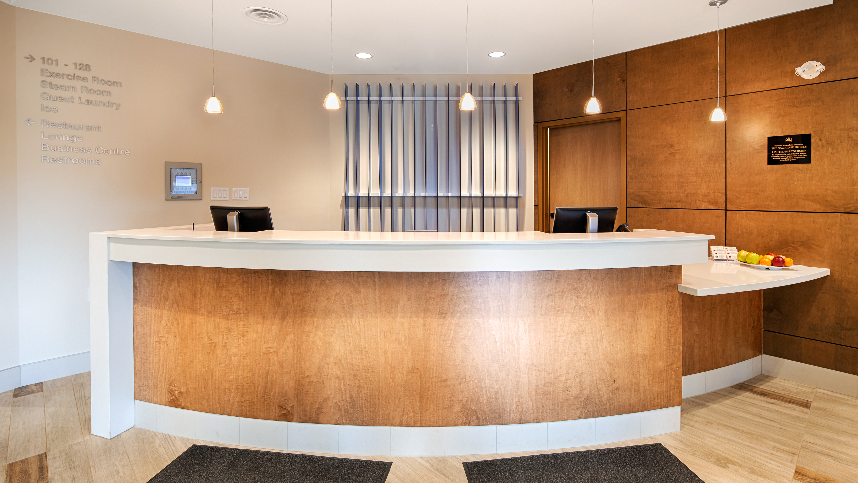 Best Western Plus Sawridge Suites Wins Director's Award